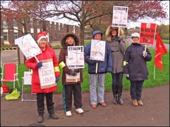 Sharpak packaging strike - Socialist Party