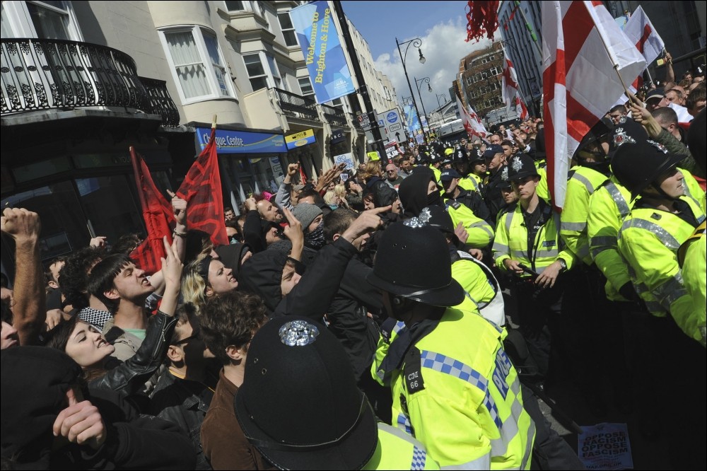 Brighton: Mass protest counters racist EDL - Socialist Party