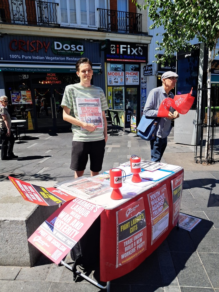Leicester campaigners defy stall ban without being fined - Socialist Party