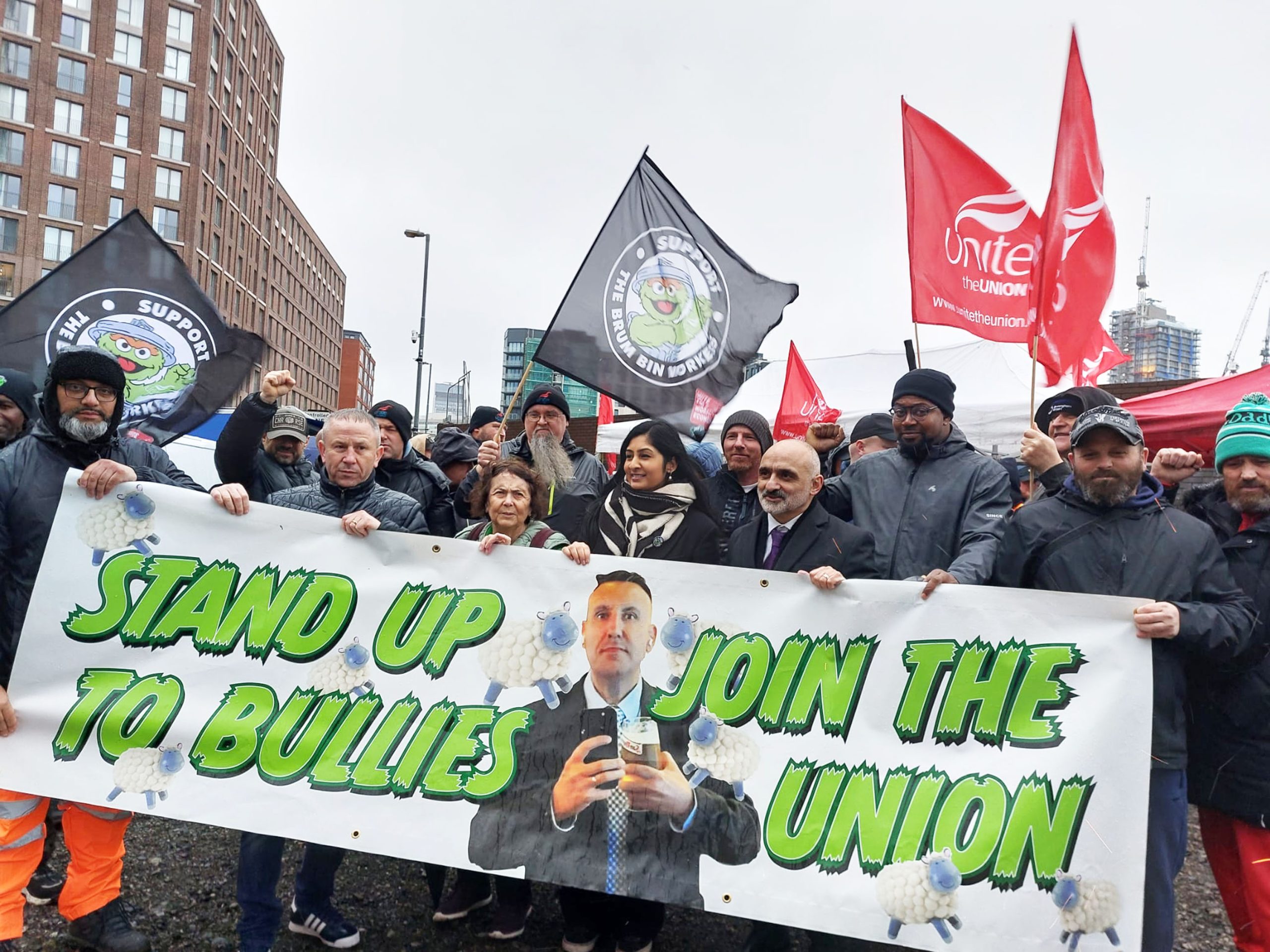 Birmingham bin workers receive improved offer - Socialist Party