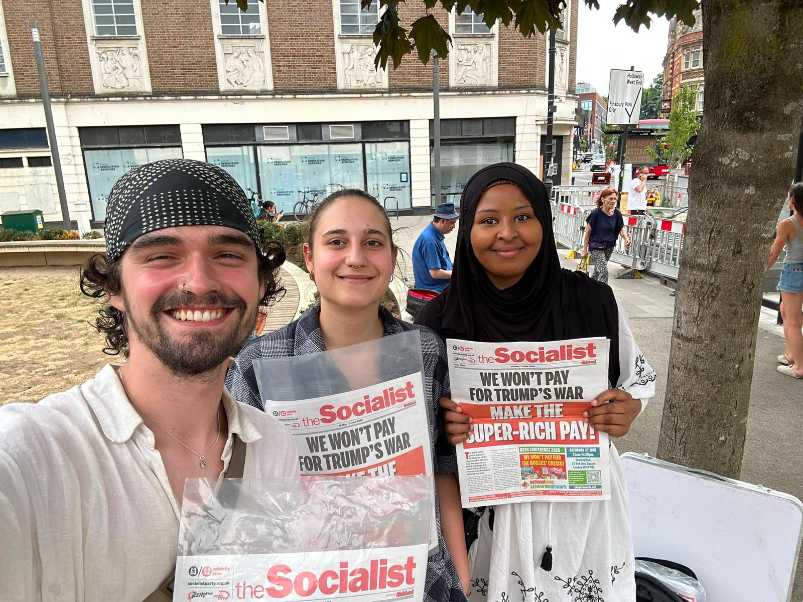 Selling the Socialist: anger at war and student socialists - Socialist ...