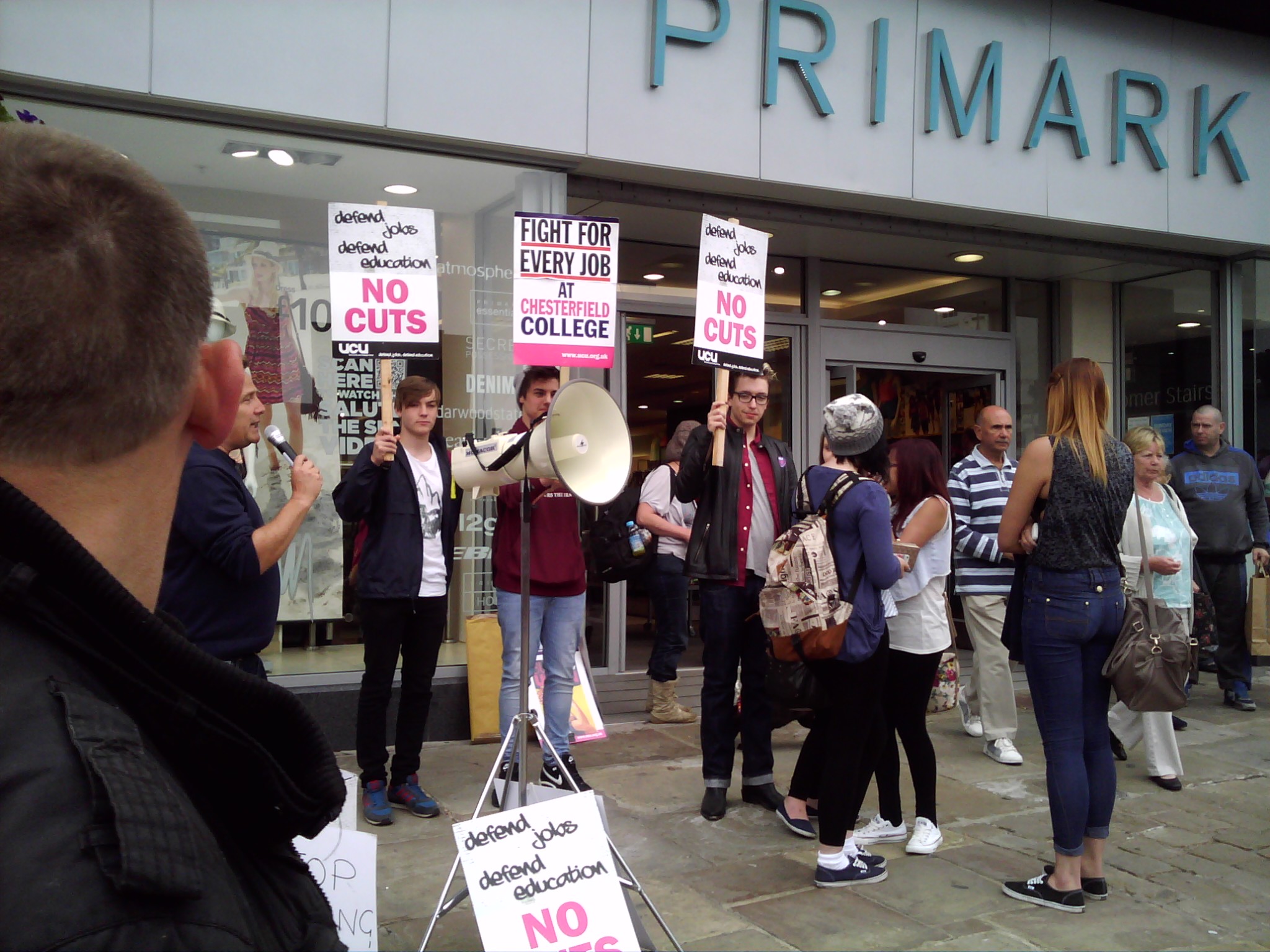 College lecturers strike against redundancies - Socialist Party