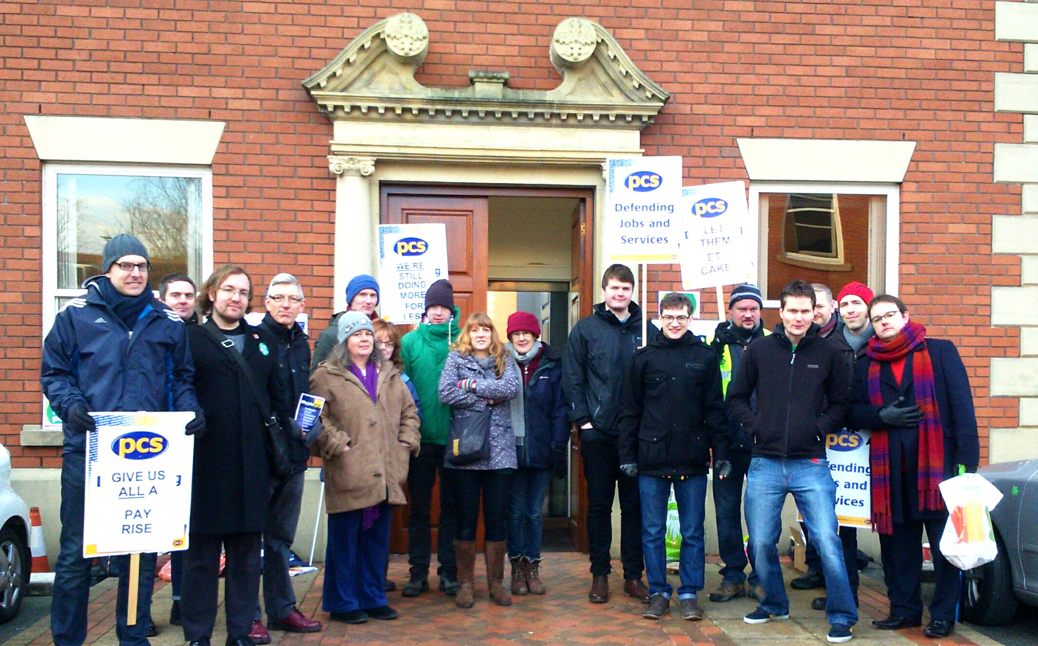 ICO staff take strike action over pay - Socialist Party