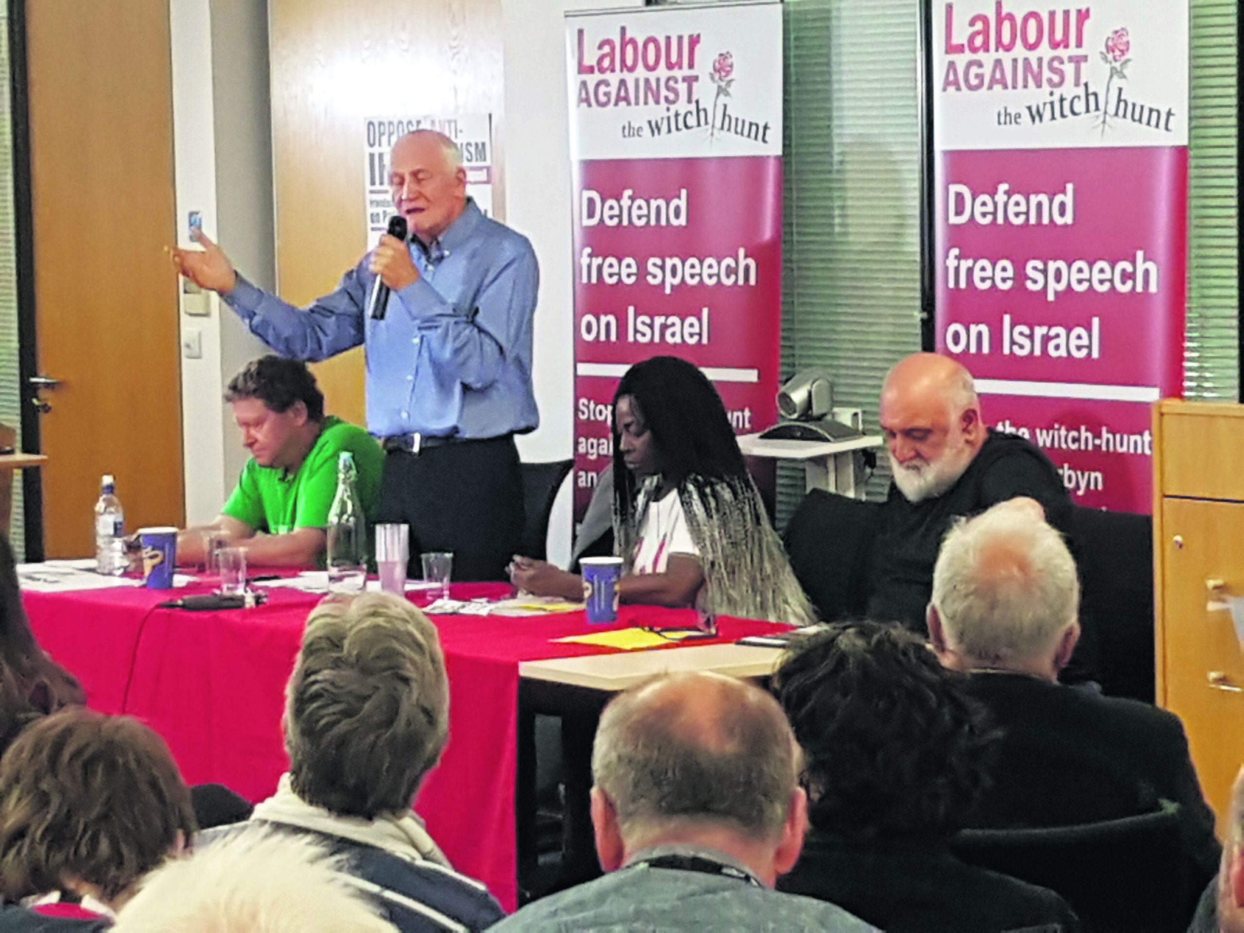 Socialist Party campaigns against the Blairites at Labour conference ...